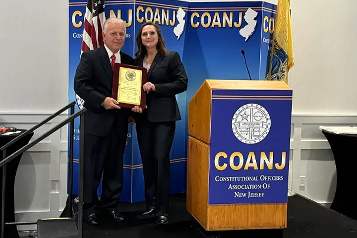 Pennacchio Receives Legislator of the Year Award from COANJ - Morris Focus