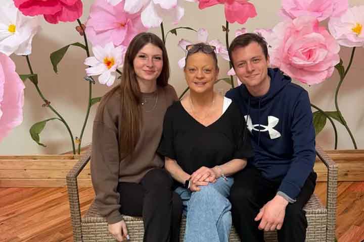 Community Rallies Around Dina Barraco Pepe During Health Battle ...